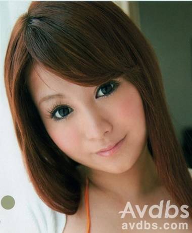 하츠미 카리나 / 初見果梨奈（星野みかん） / Karina Hatsumi | AVDBS