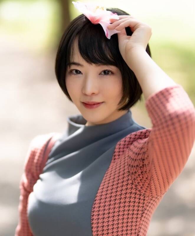 산노미야 츠바키 / 뛰어난 외모와 거유, 개념 인성까지 두루 갖춘 미인 | AVDBS