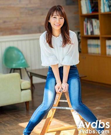 모리 미키 / 만 40세 나이로 2021년 SOD에서 AV배우 데뷔! | AVDBS