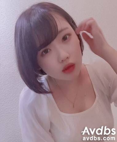 이치하라 레이 / 2019년 틱톡에서 활동 → 2021년 옵파이에서 AV배우 데뷔 | AVDBS