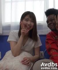 하야사카 아미 / 무수정 아마추어 배우 | AVDBS