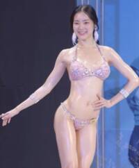 서리나 / 한국의 피트니스 모델 겸 배우 | AVDBS